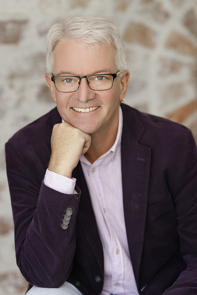 Richard Yaxley – Author